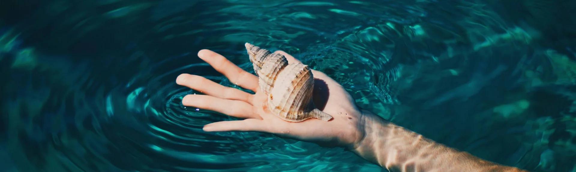 Visit the beach of Santa Croce